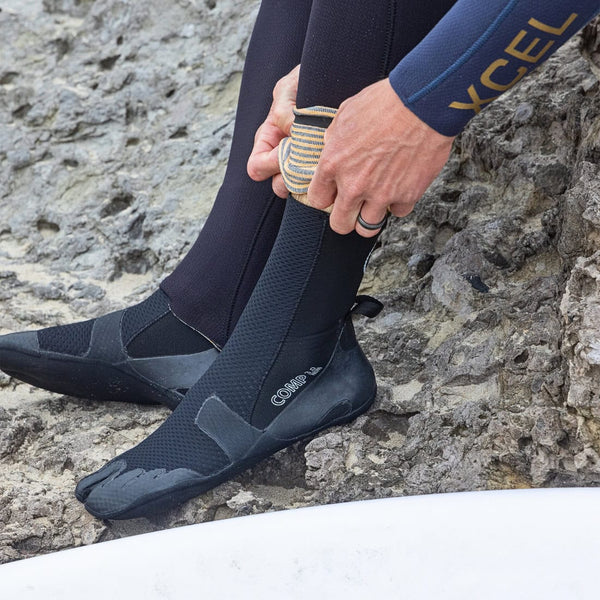 Xcel 3mm Comp Split Toe Wetsuit Boots - Black | Free UK Delivery - Yakwax